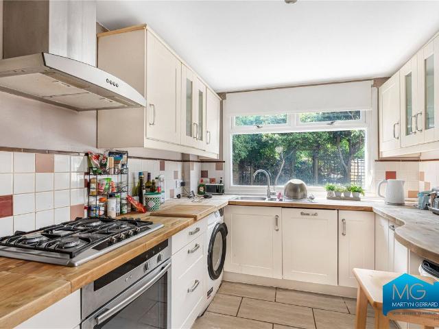 Church Lane, East Finchley, London N2, 2 bed terraced house to rent, £2,300 pcm | PrimeLocation