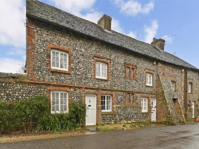 Church Lane, Eastergate 3 bed end of terrace house to rent £1,495 pcm £345 pw