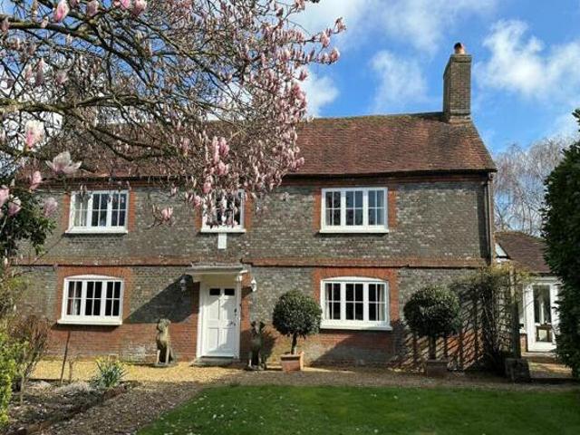 Church Lane, Hayling Island, 6 Bedroom Farm