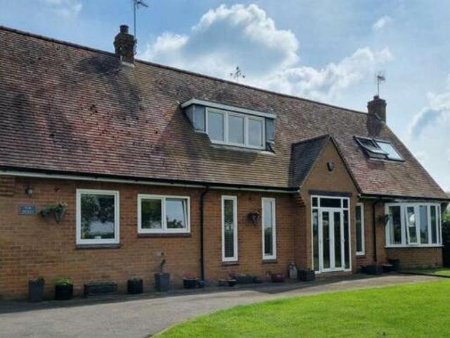Church Lane, Hook, 3 Bedroom Detached