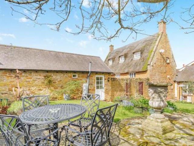 Church Lane Kislingbury, Northamptonshire, 4 Bedroom Cottage