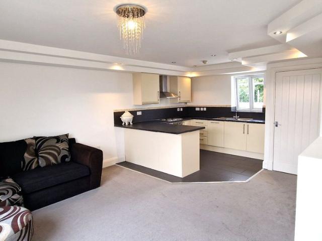 Church Lane, Leytonstone E11, 1 bed flat to rent, £1,700 pcm | PrimeLocation