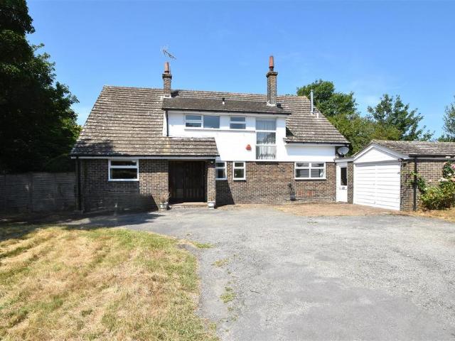 Church Lane, Ninfield 4 bed detached house to rent £1,795 pcm £414 pw