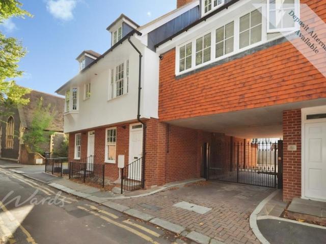 Church Lane St. Mildreds CT1 1 bed flat to rent £1,000 pcm £231 pw