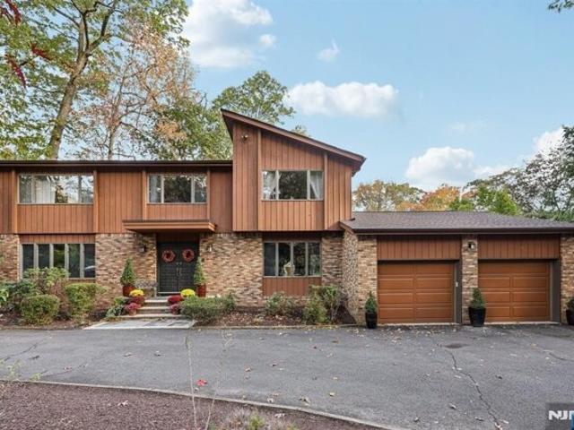 Church St, Alpine, Home For Sale