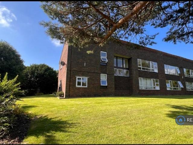 Church St, Bexhill On Sea, TN40 1 bed flat to rent £1,041 pcm £240 pw