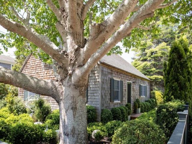 Church St, East Hampton, Home For Sale