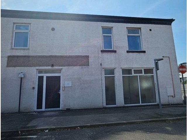 Church St, Leigh WN7, 2 bed flat to rent, £1,000 pcm | PrimeLocation