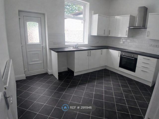 Church St, Manchester M35, 2 bed terraced house to rent, £975 pcm | PrimeLocation
