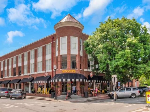 Church St Se Apt,covington, Flat For Sale