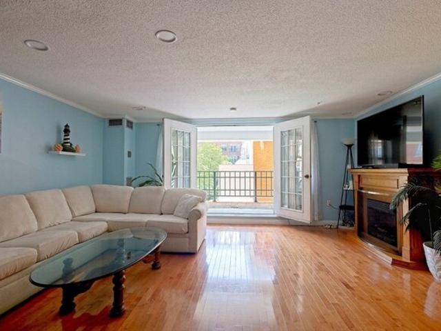 Church St Unit,salem, Condo For Sale
