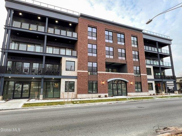 Church St Unit,saratoga Springs, Condo For Sale