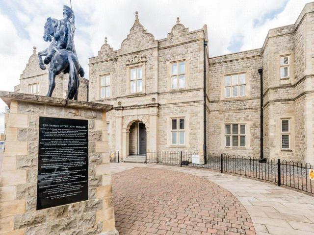 Church Street, Maidstone, Kent, ME14 1 bed apartment to rent £1,150 pcm £265 pw