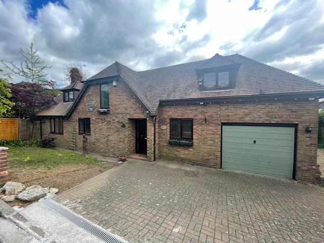 Church Street, Maidstone, ME18 3 bed property to rent £1,900 pcm £438 pw