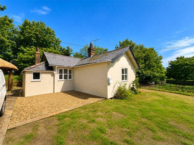Church Street, Micheldever, Winchester, Hampshire SO21, 2 bed bungalow to rent, £1,400 pcm | PrimeLocation