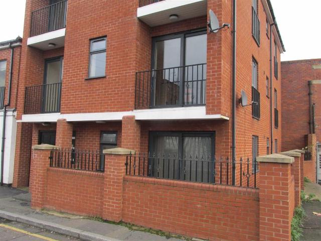 Church Street, Bilston WV14, 2 bed flat to rent, £775 pcm | PrimeLocation