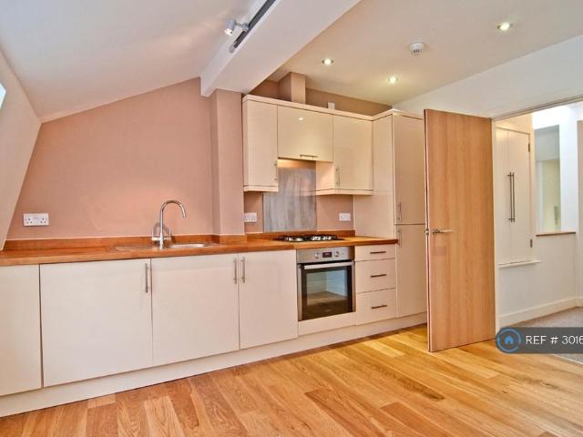 Church Street, Brighton, BN1 2 bed flat to rent £1,625 pcm £375 pw