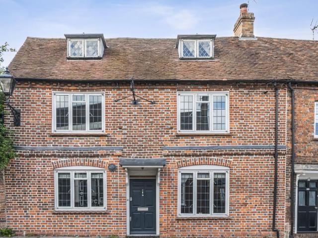 Church Street, Chesham HP5, 4 bed semi detached house to rent, £3,200 pcm | PrimeLocation