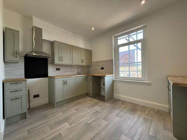 Church Street, Church Street, Doncaster DN12, 2 bed flat to rent, £675 pcm | PrimeLocation