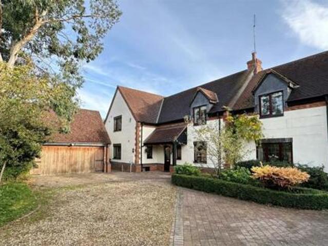 Church Street, Crick, 5 Bedroom Detached