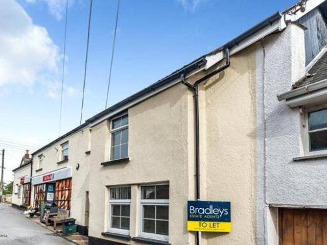 Church Street, Dolton, 4 Bedroom Terraced