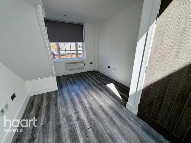 Church Street, Enfield 1 bed apartment to rent £1,600 pcm £369 pw