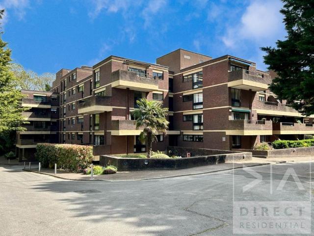 Church Street, Epsom KT17 2 bed apartment to rent £2,000 pcm £462 pw