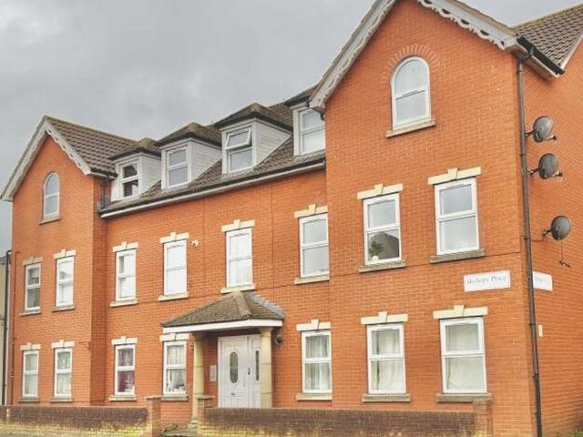 Church Street, Highbridge TA9, 1 bed flat to rent, £775 pcm | PrimeLocation