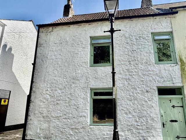 Church Street, Houghton Le Spring DH4, 2 bed property to rent, £700 pcm | PrimeLocation