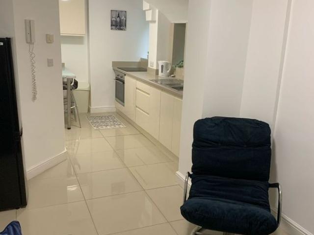 Church Street, Lenton NG7, 2 bed flat to rent, £758 pppm | PrimeLocation