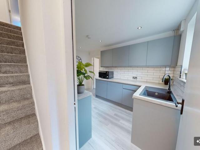 Church Street, Lenton, NG7 5 bed semi detached house to rent £2,542 pcm £587 pw
