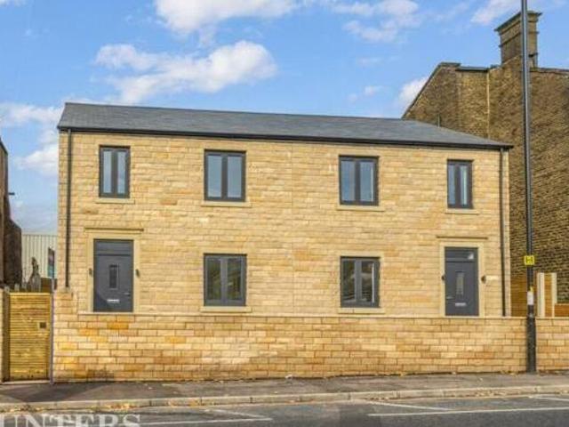 Church Street, Littleborough, 4 Bedroom Semi detached