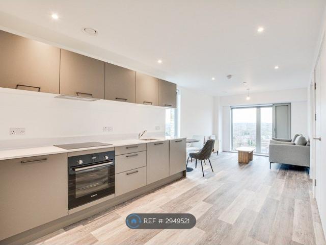 Church Street Place Eccles, Eccles, Manchester M30, 1 bed flat to rent, £1,175 pcm | PrimeLocation