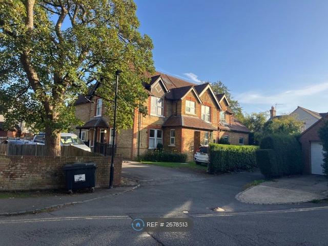 Church Street, Princes Risborough HP27, Room to rent, £800 pcm | PrimeLocation