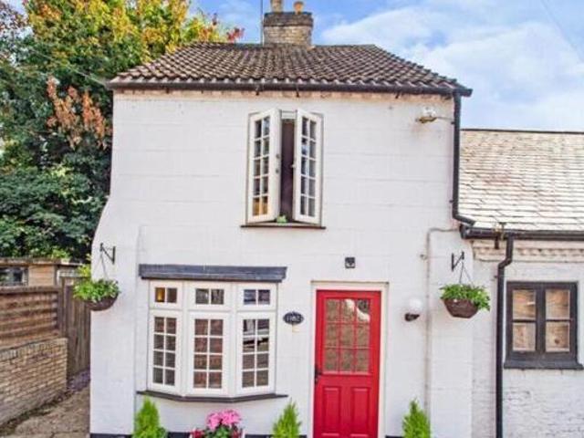 Church Street, Rickmansworth, 3 Bedroom End