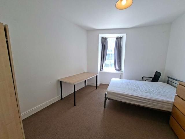 Church Street Room 4