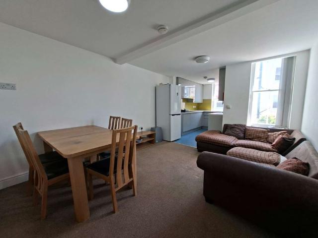 Church Street Room 4