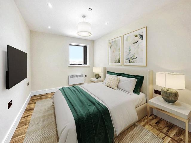 Church Street, Slough, Berkshire, SL1 2 bed apartment to rent £1,600 pcm £369 pw