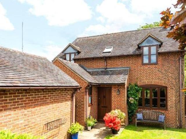Church Street, Twyford, 4 Bedroom Detached