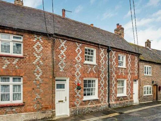 Church Street, Watlington, 2 Bedroom Character