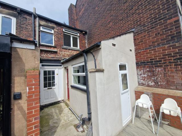 Church Street West, Radcliffe, Manchester M26, 1 bed flat to rent, £725 pcm | PrimeLocation