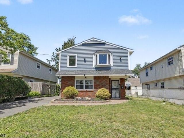 Church Pl, Plainfield, Home For Sale