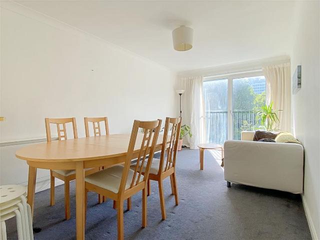 Church Place, Brighton BN2, 2 bed flat to rent, £1,575 pcm | PrimeLocation