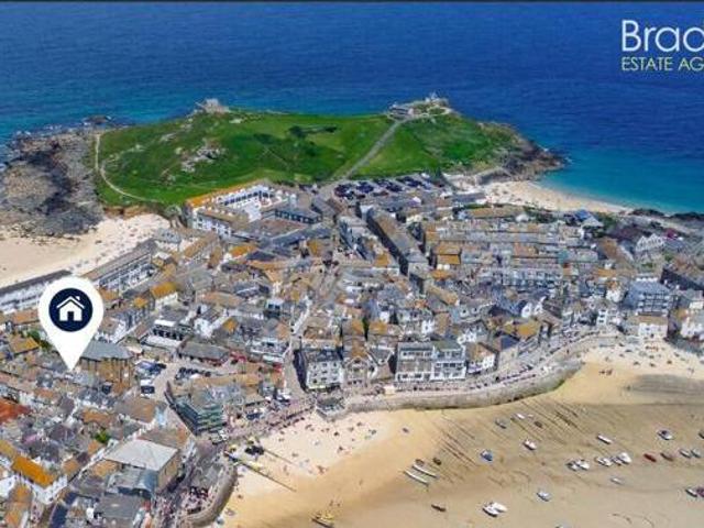 Church Place, St Ives, 2 Bedroom Terraced