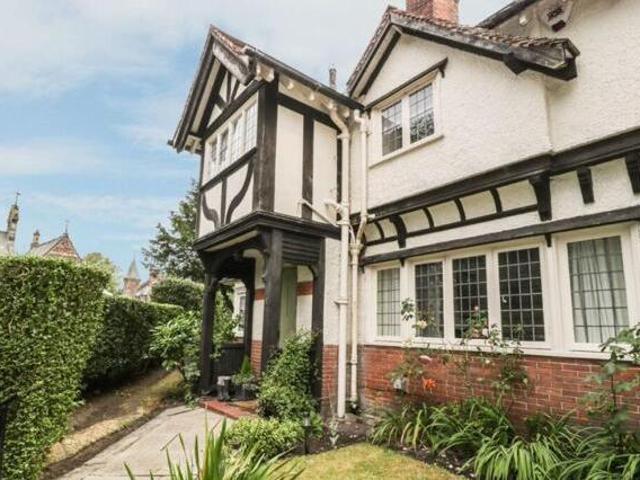 Church Road, Thornton Hough, 3 Bedroom Cottage