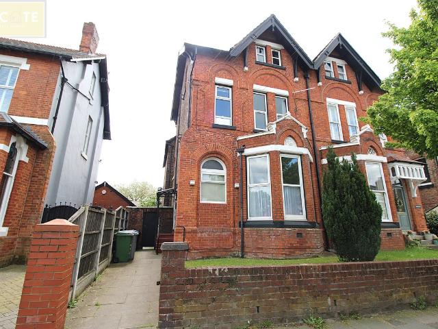 Church Road, Urmston M41, Studio to rent, £725 pcm | PrimeLocation