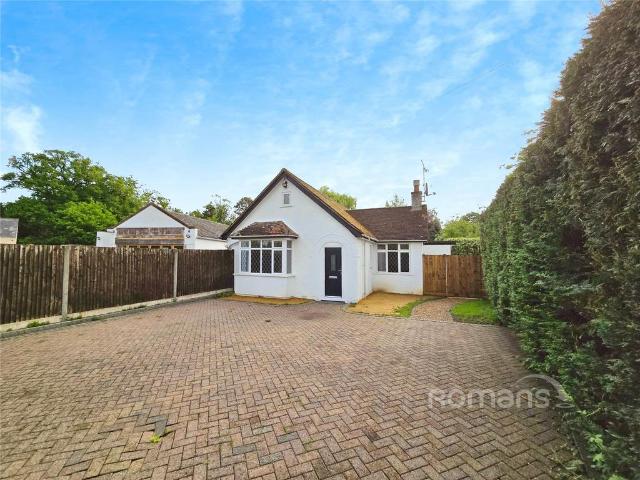 Church Road, Windlesham, GU20 3 bed bungalow to rent £2,600 pcm £600 pw