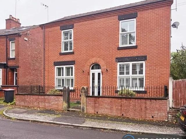 Church Road, Worsley, Manchester, M28 3 bed detached house to rent £1,850 pcm £427 pw