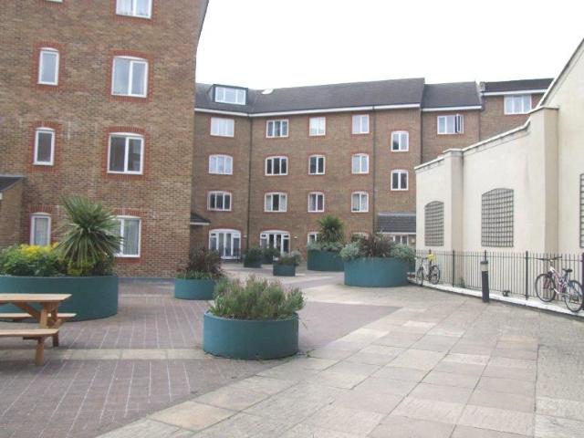 Church Road, Acton W3, 1 bed flat to rent, £1,750 pcm | PrimeLocation