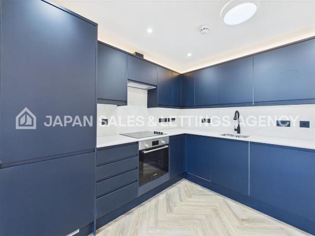 Church Road, Acton W3, Studio to rent, £1,600 pcm | PrimeLocation